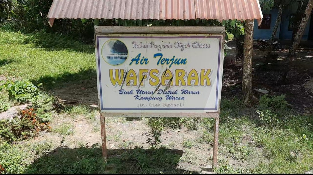 Pesona Air Terjun Wafsarak Sebagai Destinasi Wisata di Biak | Mambruks.com